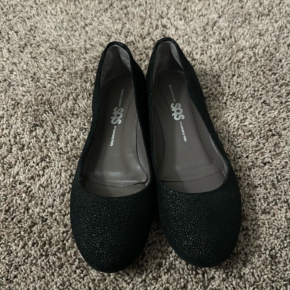 SAS | Shoes | Sas Pebbled Leather Flats Genuine Leather Made In Italy ...